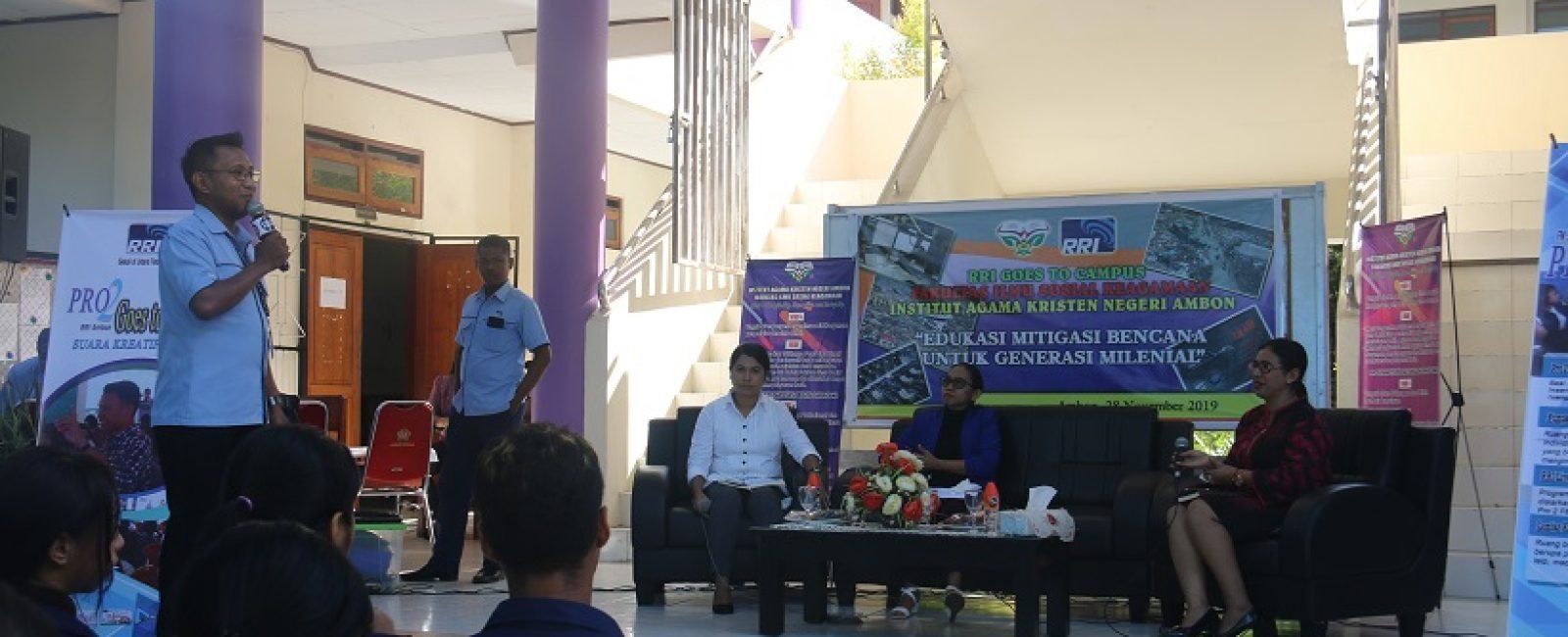 Kerjasama Fakultas Ilmu Sosial Keagamaan IAKN Ambon dengan RRI Ambon ...